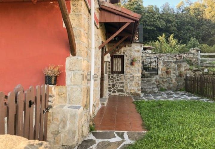 Venta Casa en Moreda, Aller. 55.000